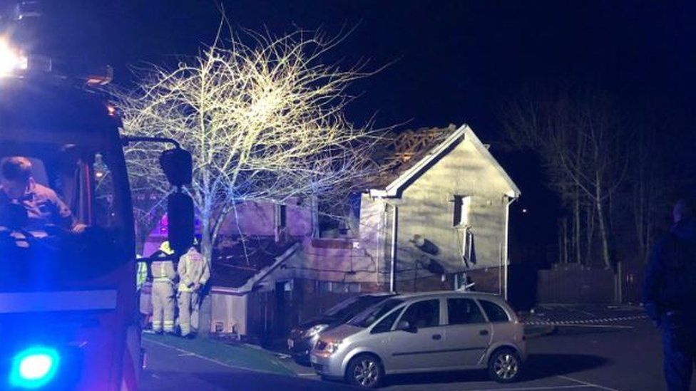 Neath explosion: Woman 'in a terrible state' - BBC News