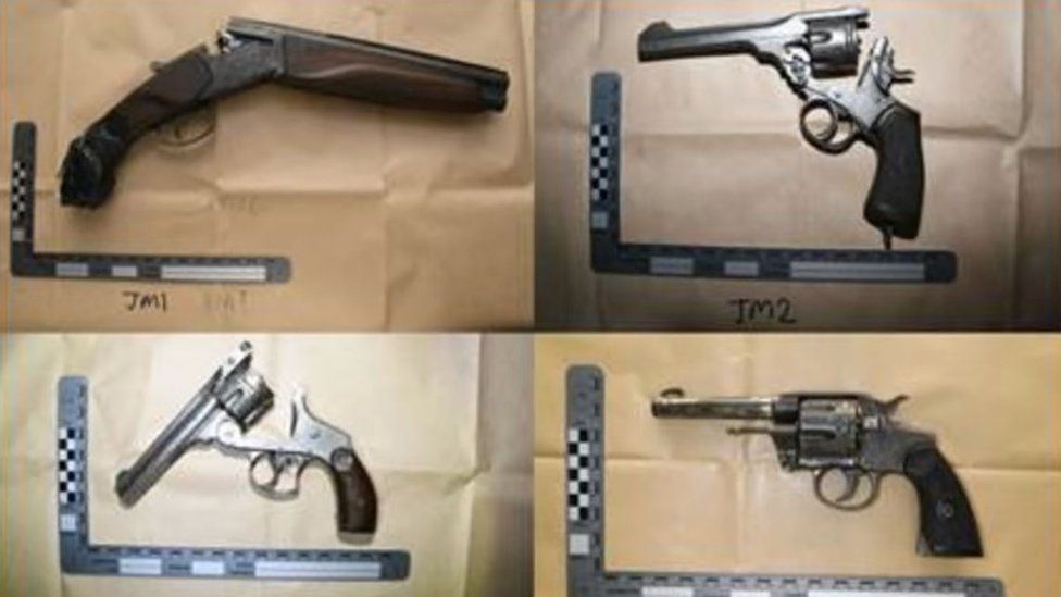 Nottingham: Guns discovery lands County Lines dealer in prison - BBC News