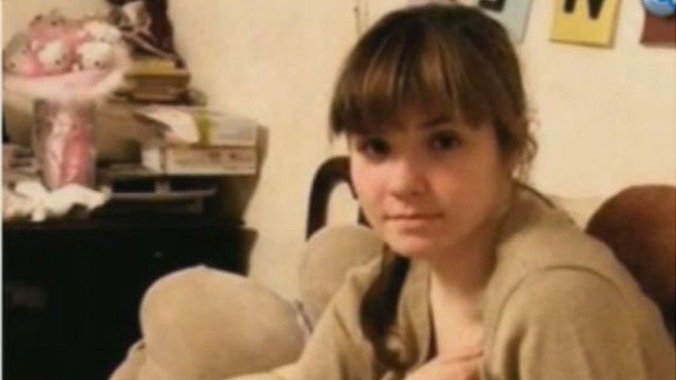 Chechnya struggles to stop wave of recruits joining IS - BBC News