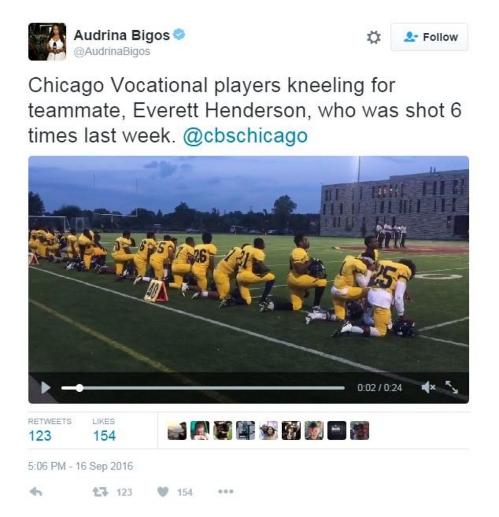 Student athletes join US national anthem protest - BBC News