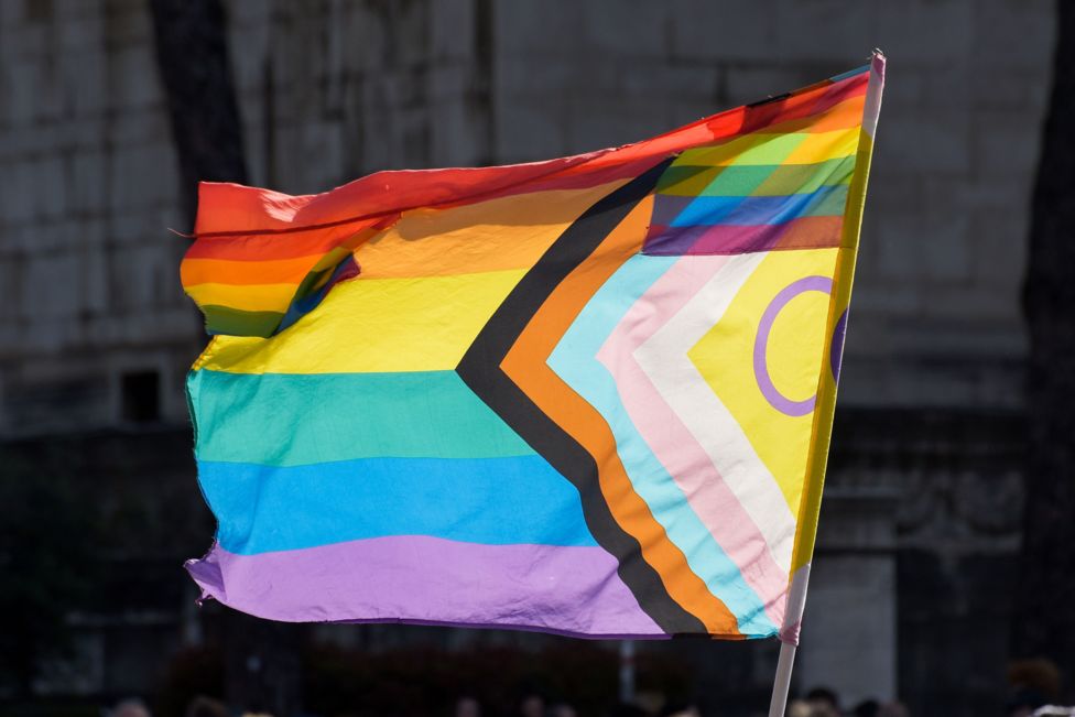 Hereford Town Hall's Pride flag sparks complaints on D-Day - BBC News