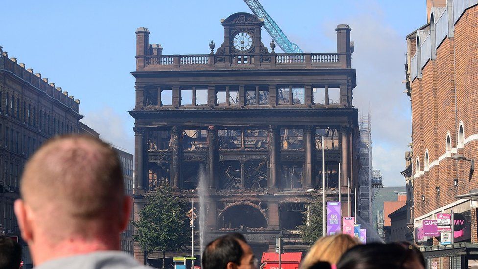 Primark fire: New plans for damaged Bank Buildings - BBC News
