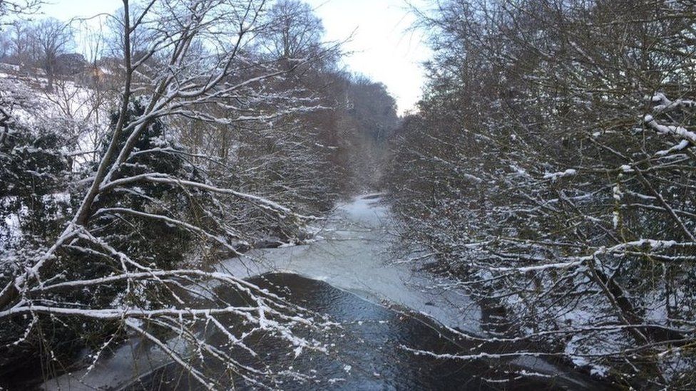 Temperature dips to -15.4C as cold snap goes on - BBC News