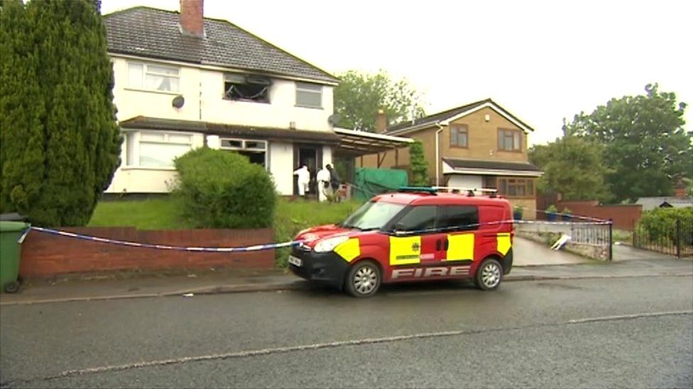 Woman and three dogs die in Wolverhampton house fire - BBC News