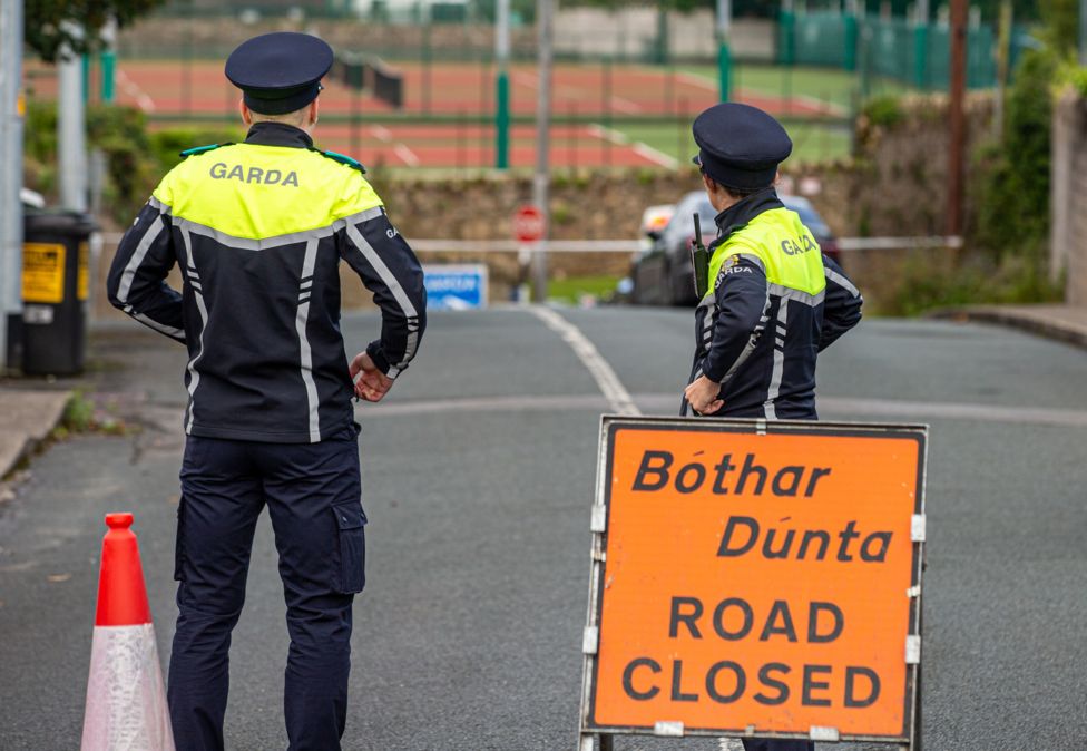 Police detect 865 drivers speeding on 'National Slow Down Day' - BBC News
