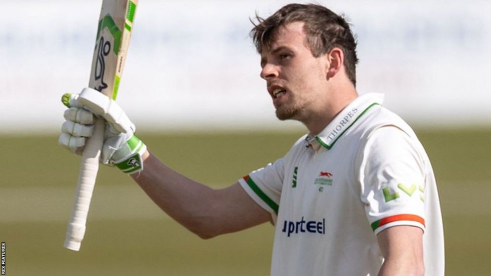 Sam Evans: Leicestershire opener extends contract for 2023 season - BBC ...