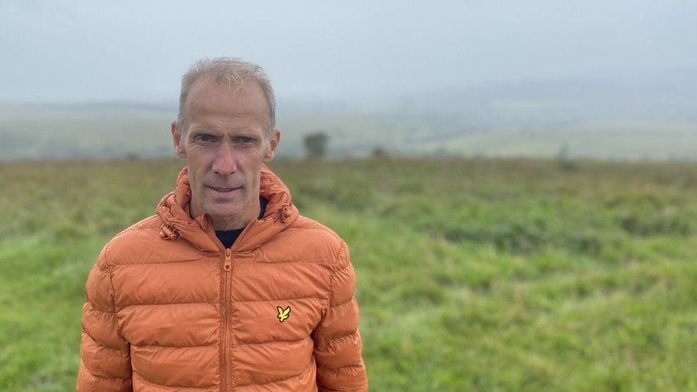 The land buyout 'pioneers' in south of Scotland - BBC News