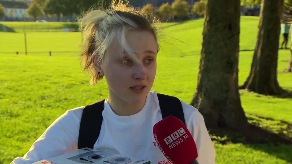 Rathcoole: Flats evacuated after 'partial collapse' of roof - BBC News