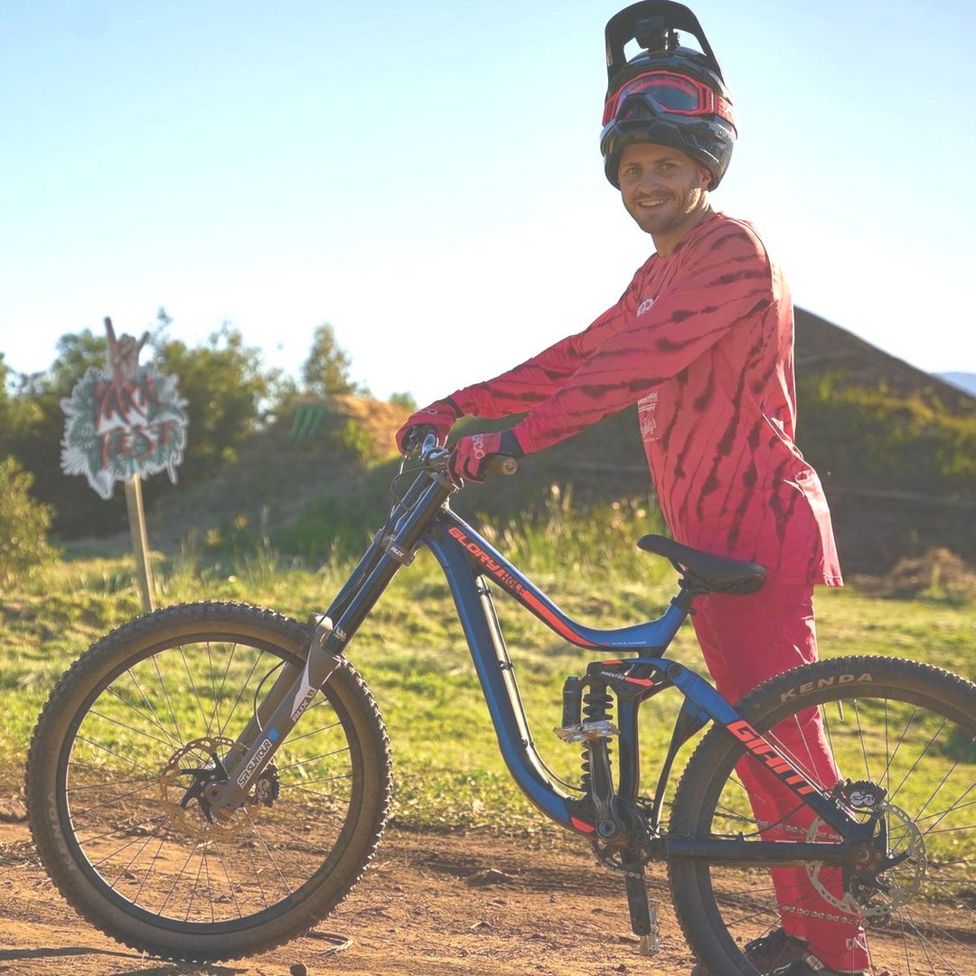Cornish Mountain biker lands giant leap with flip - BBC News