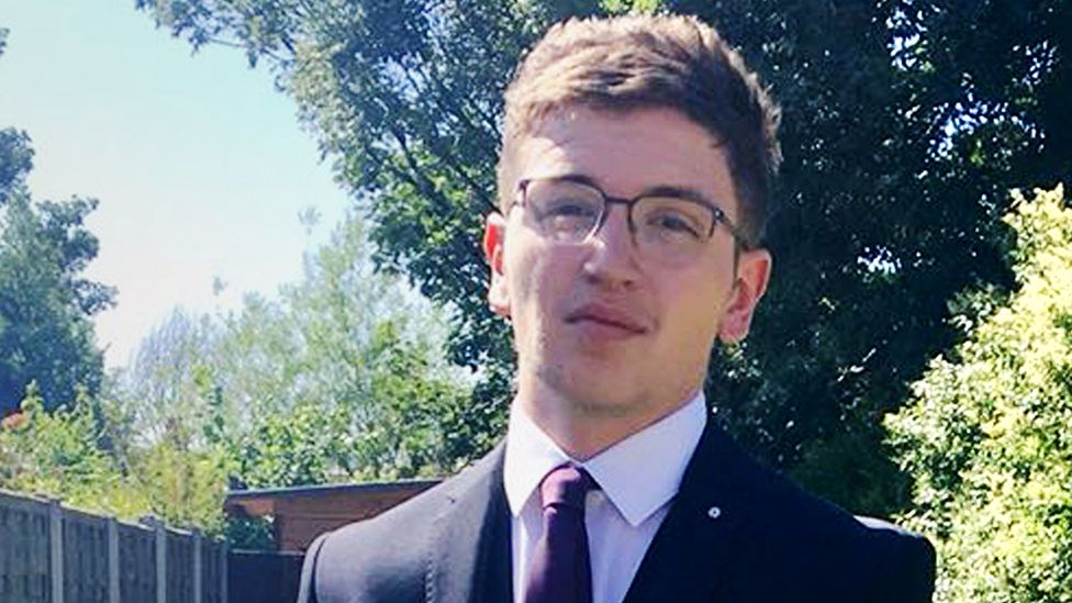 Yousef Makki: Boy's stab death unlawful, new inquest concludes - BBC News