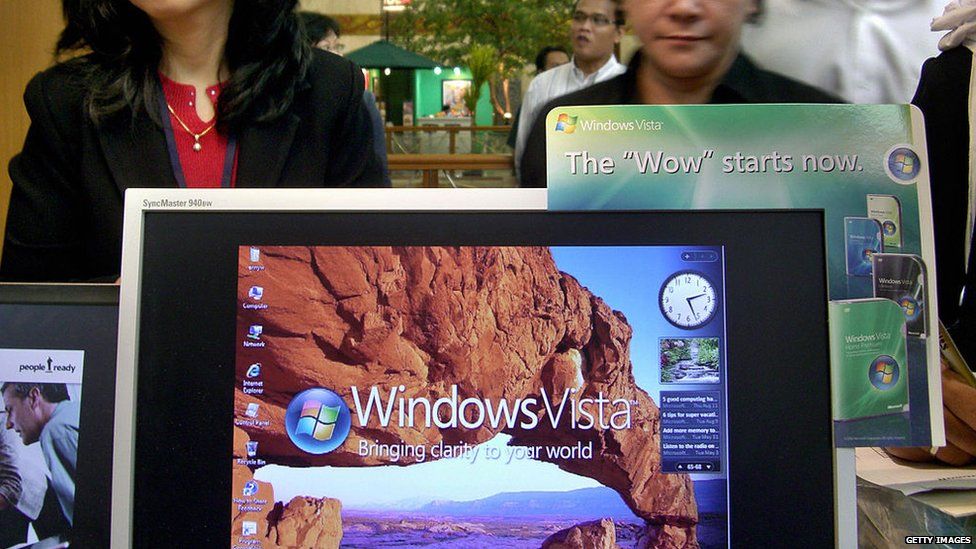 The best and worst inventions of 2007 as the iPhone turns 10 - BBC News