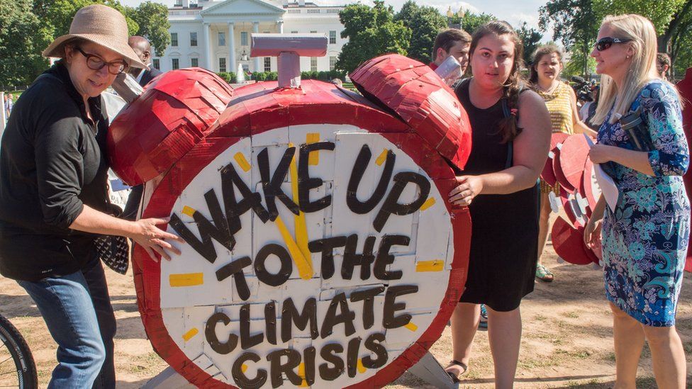 Scientists dispute the 'tiny, tiny' impact of Paris deal - BBC News