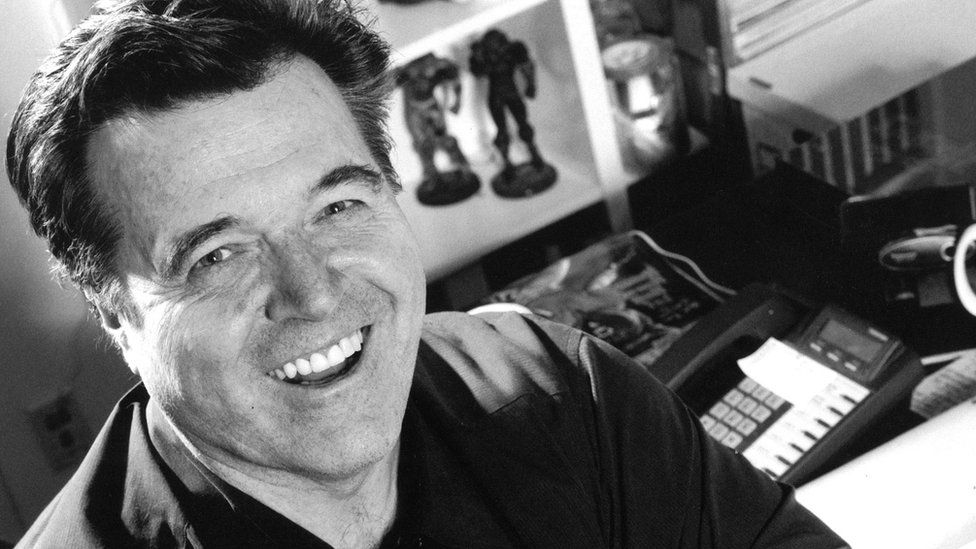 When Muhammad Ali took on Superman - BBC News