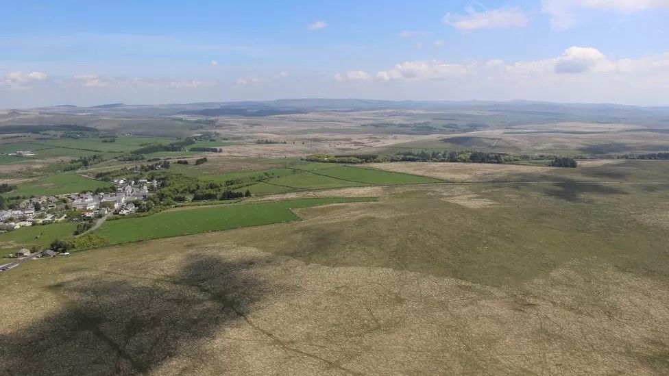 Marshalls challenge BBQ users on Dartmoor - BBC News