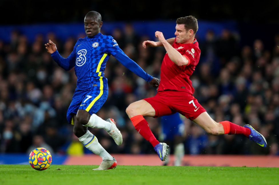 Chelsea 2-2 Liverpool: The pick of the stats - BBC Sport
