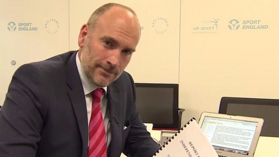 Brian Cookson: UCI chief defends record at British Cycling - BBC Sport