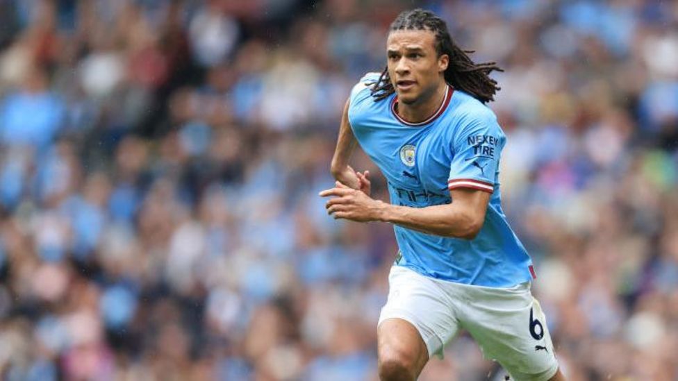 Manchester City: Nathan Ake misses training before Real Madrid - BBC Sport