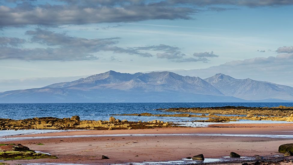 Skye, Arran, Orkney and Lewis among 'best UK islands' - BBC News