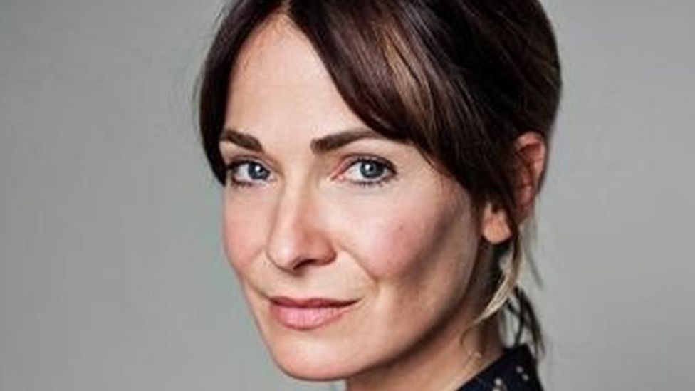 Osian Wyn Owen yn ennill cadair Eisteddfod yr Urdd 2018 - BBC Cymru Fyw