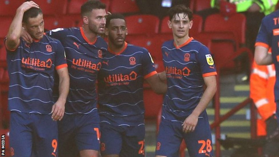Coventry City 1-2 Blackpool: Jerry Yates scores again as Seasiders win ...