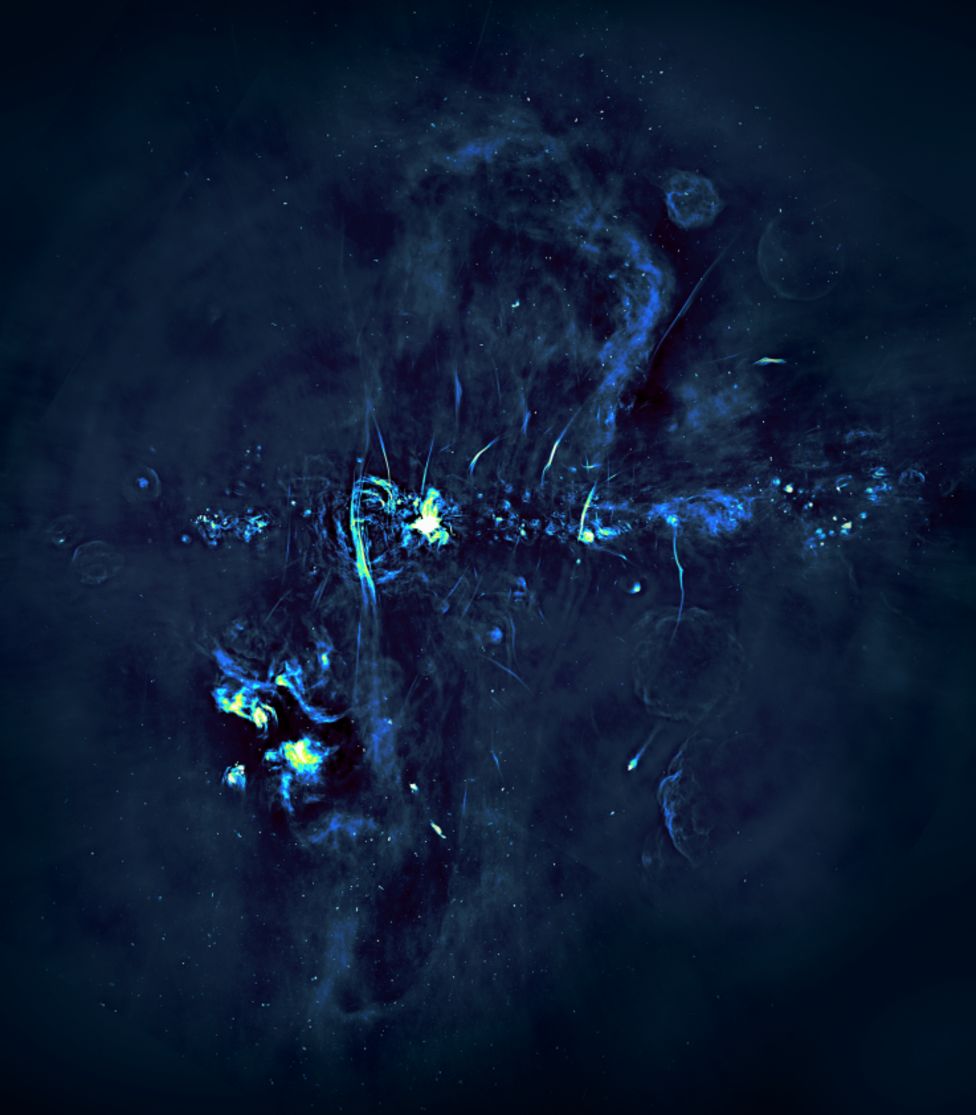 Space news: The giant 'bubbles' found floating in space - BBC Newsround