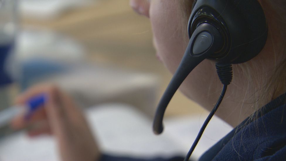 Police Scotland to change how they handle calls - BBC News