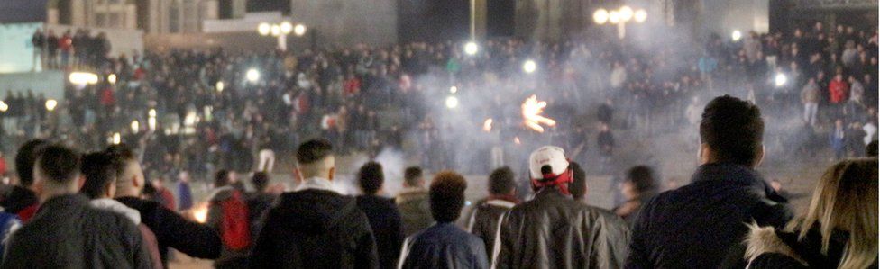 Cologne attacks: Germany to make foreign deportations easier - BBC News