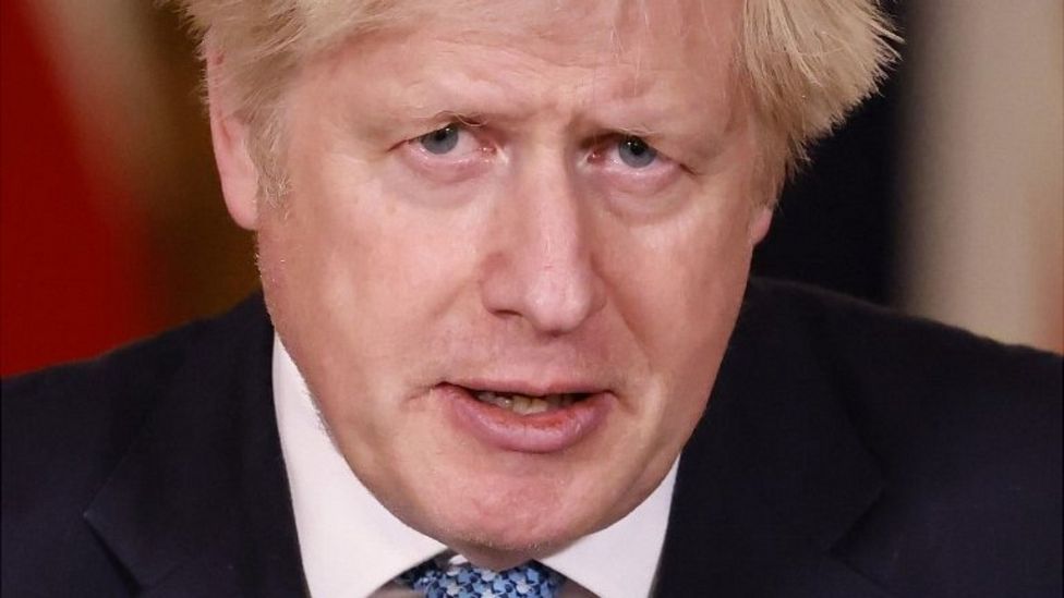 Brexit: Johnson resists calls to extend transition into 2021 - BBC News