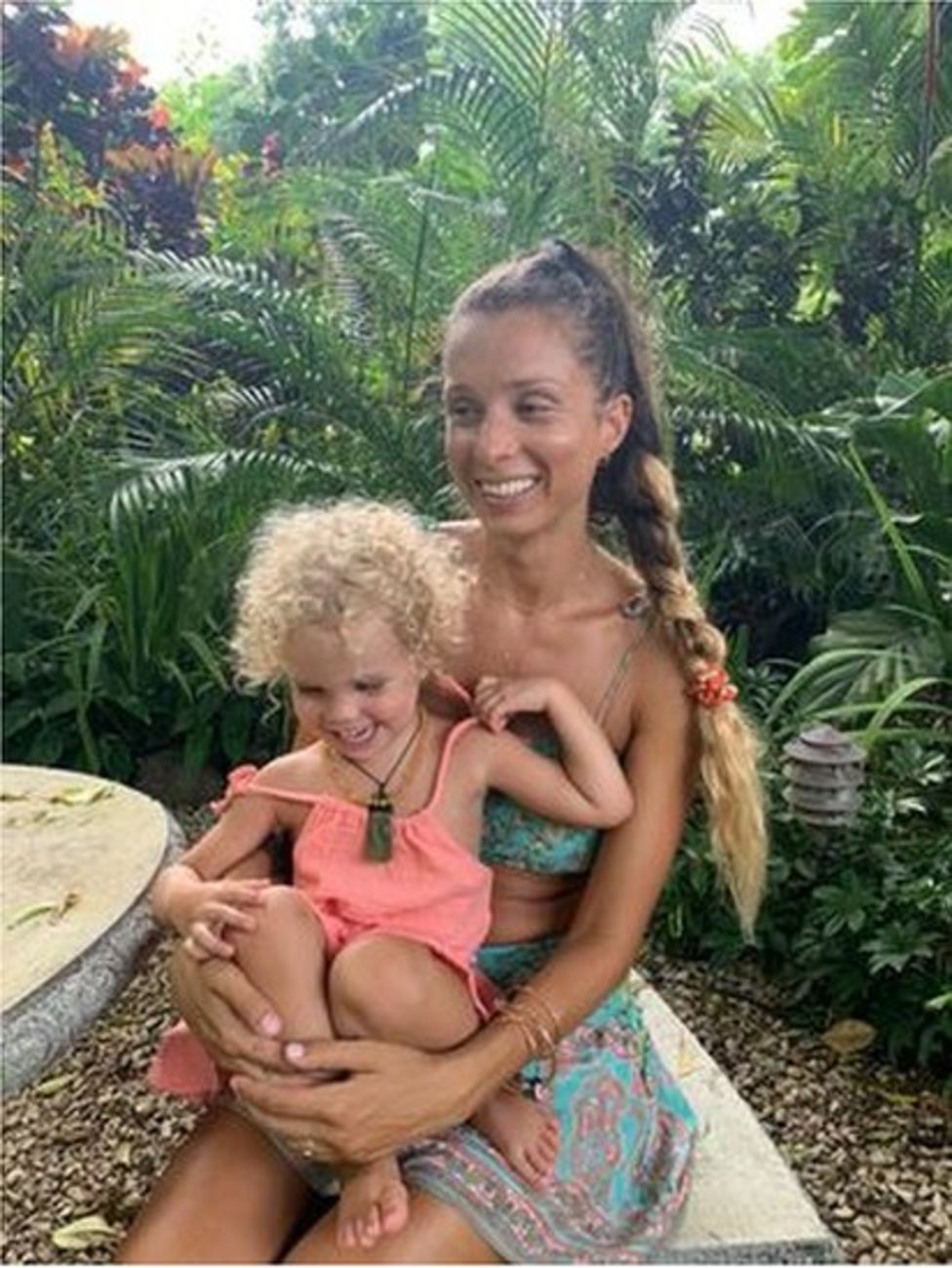 Big wave surfer Tom Lowe back after near-death wipeout - BBC News