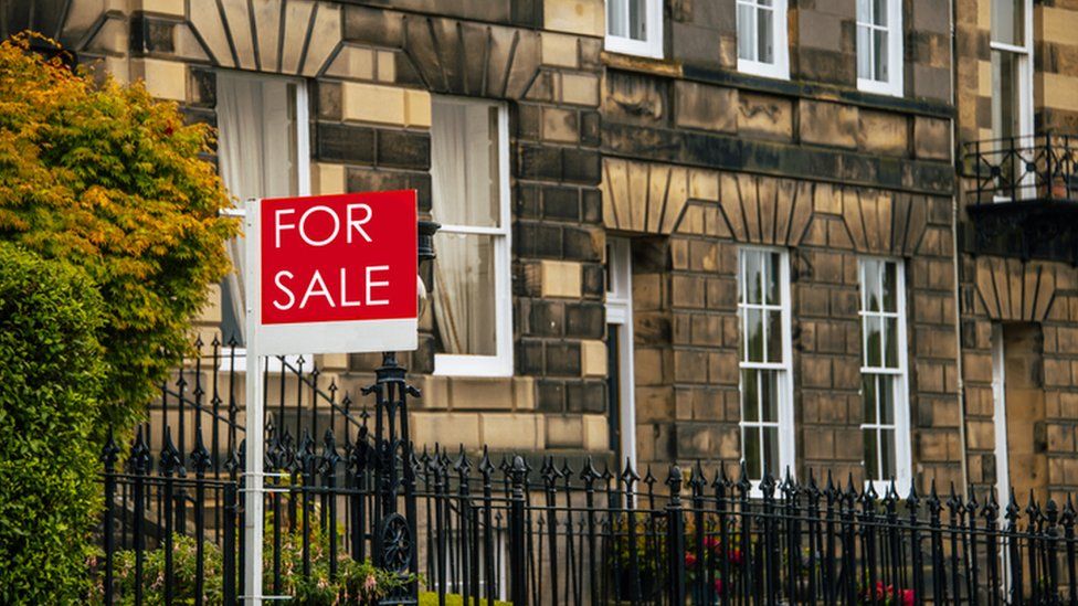 Scottish First time Buyer Activity bounces Back BBC News Scottish First time Buyer Activity bounces Back BBC News
