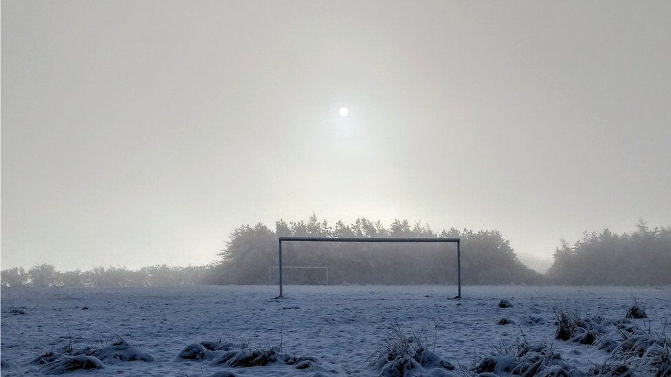 Scotland's festive freeze looks set to continue - BBC News