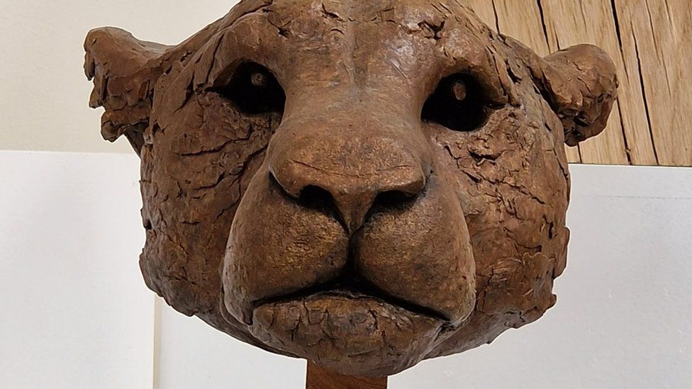Exhibition shows culmination of student sculptors' work - BBC News