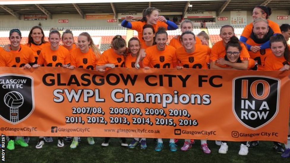 Glasgow City clinch 10 league titles in a row by beating Hibs - BBC Sport