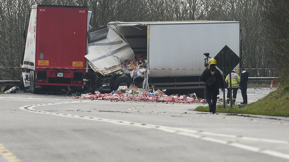 Two truck drivers killed in N2 crash in County Monaghan - BBC News