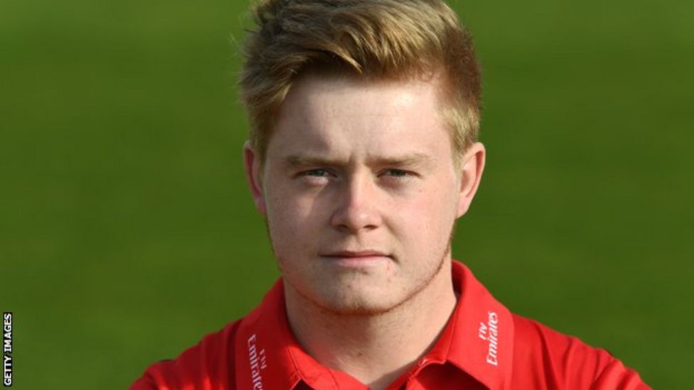 Durham all-rounder Adam Hickey faces surgery to repair collarbone ...