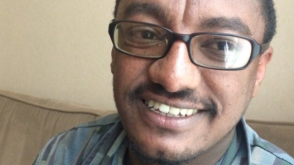 Ethiopian journalist on fear of returning to prison - BBC News