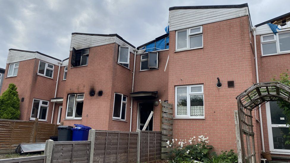 Haverhill terraced house fire spreads to neighbouring homes - BBC News
