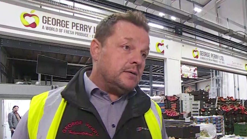 Energy costs 'at critical point' for West Midlands' businesses - BBC News