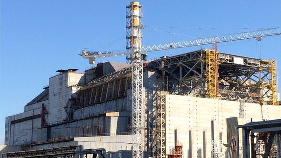 Chernobyl sheep movement restrictions 'unnecessary' - BBC News