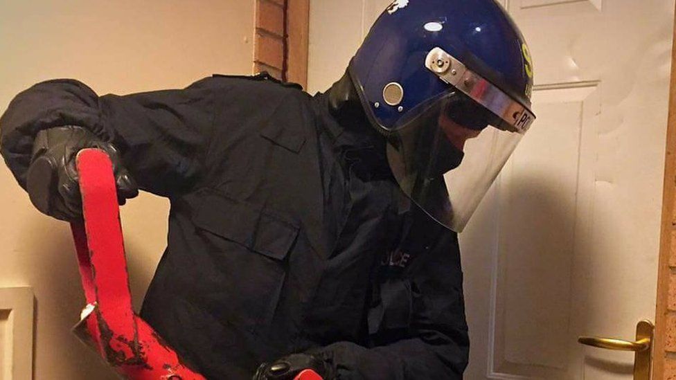 Arrests follow police drugs operation in the Borders - BBC News