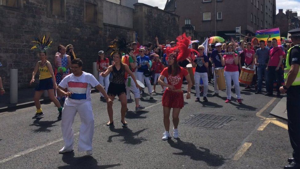 Crowds turn out for Pride Edinburgh - BBC News