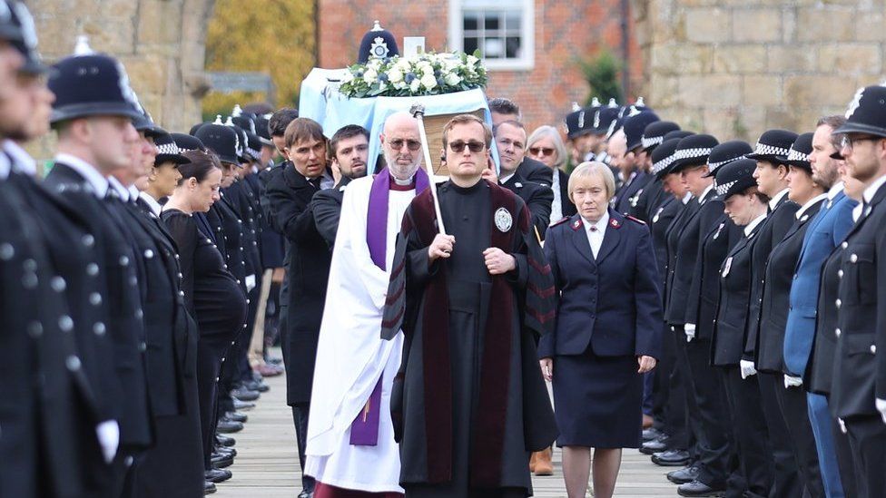 Jury 'likely' to hear inquest into Nottinghamshire police officer - BBC ...