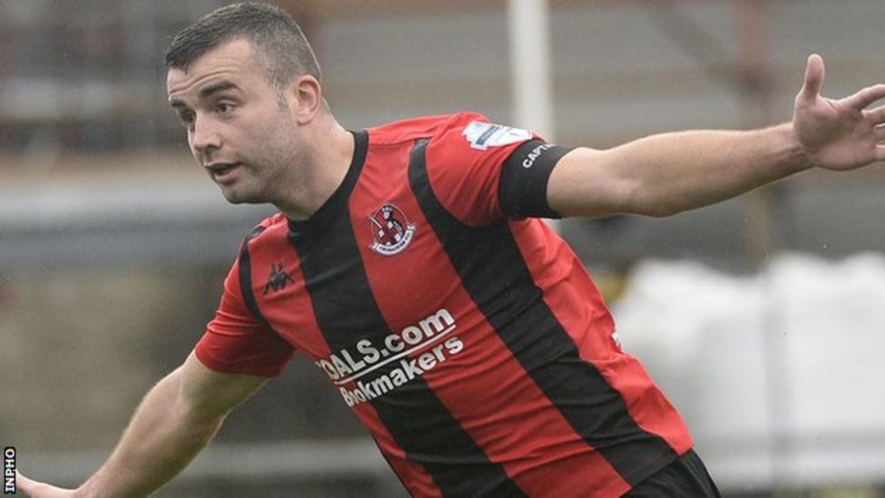 Irish Premiership: Glenavon sign Crusaders captain Colin Coates on 18 ...