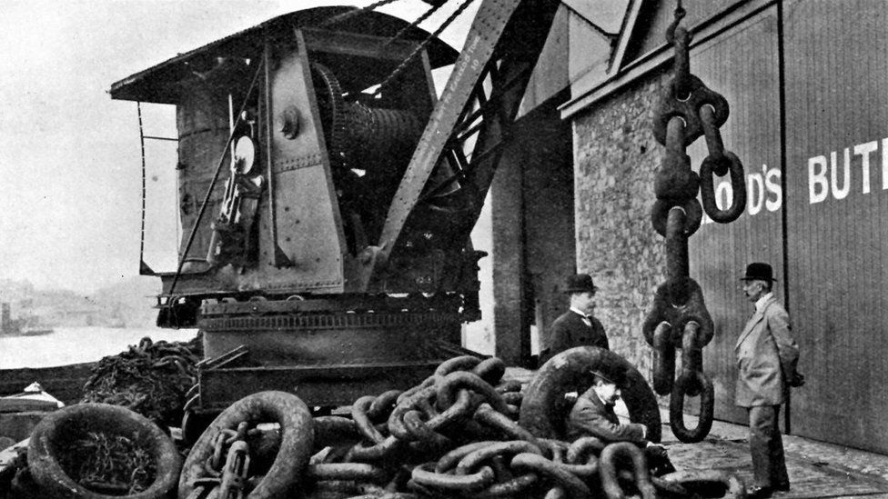 Cwis: Diwydiannau trwm y genedl - BBC Cymru Fyw