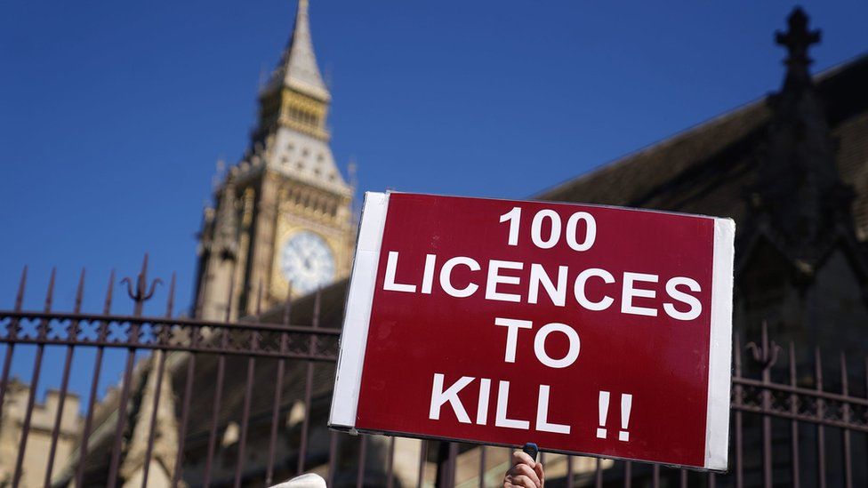 Oil fights to retain its licence to drill - BBC News