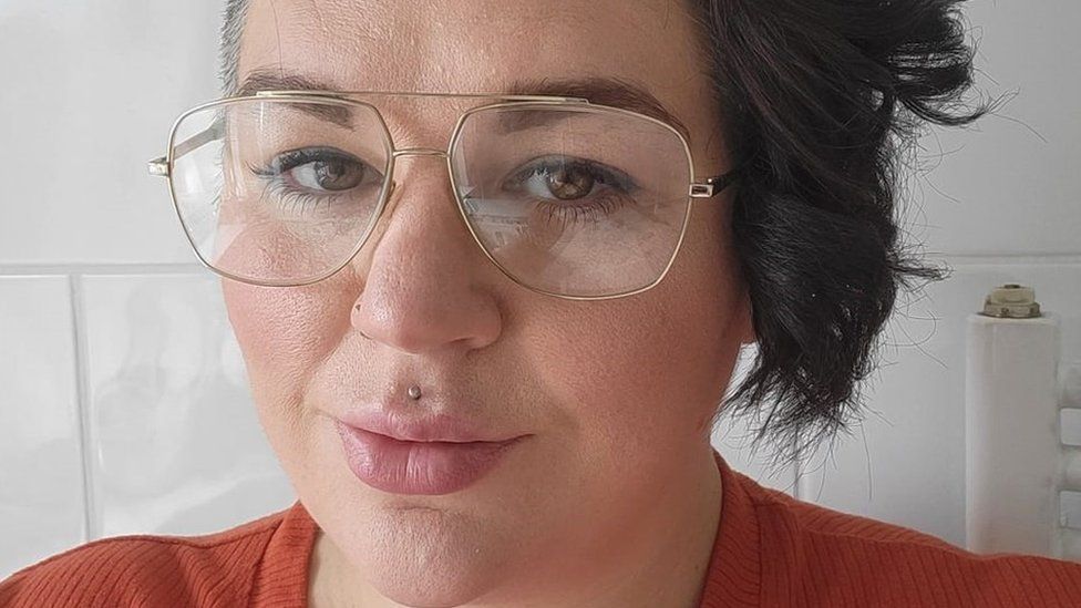 Nottingham maternity crisis: Are voices finally being heard? - BBC News