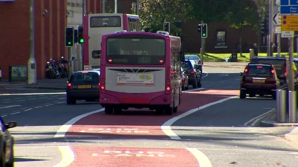 Belfast bus lanes: Plan to extend times on busy routes - BBC News