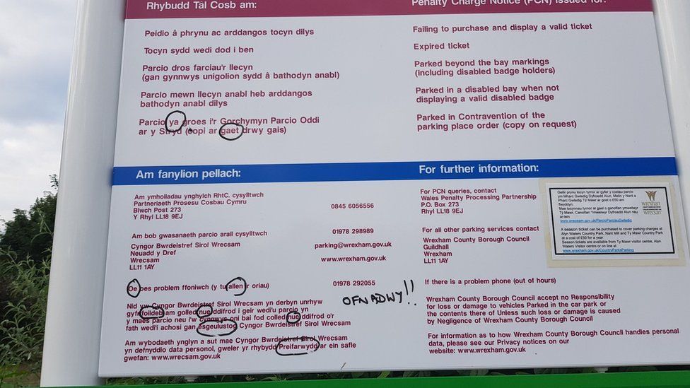 Welsh language sign mistake in Worcester by Severn Trent Water ...