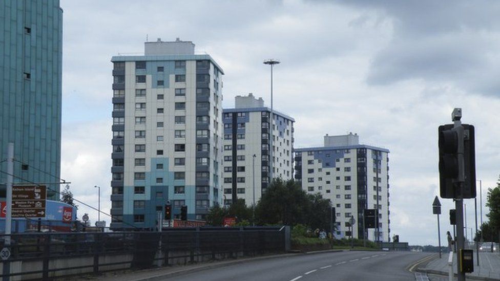 Inquiry begins into Sheffield tower block cladding - BBC News
