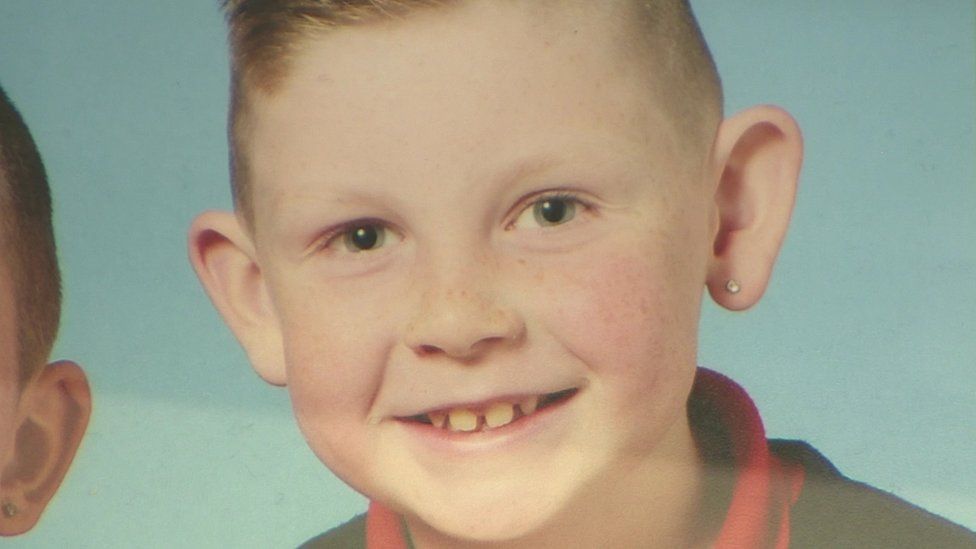 Boy stable after Shankill bonfire site incident - BBC News